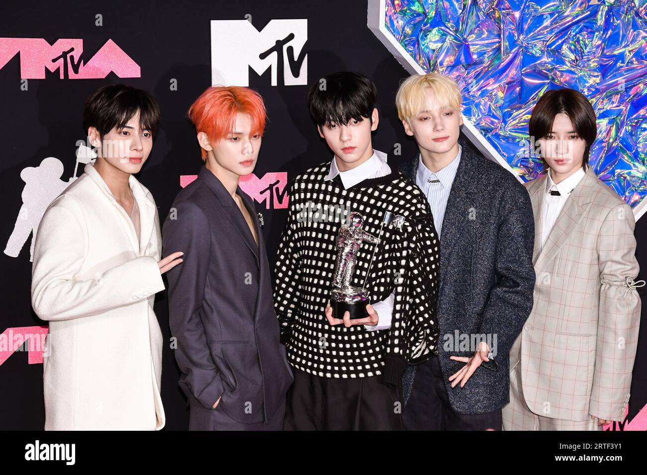 New Jersey, USA. 12th Sep, 2023. Kang Taehyun, Yeonjun, Soobin, Huening Kai and Beomgyu of ...