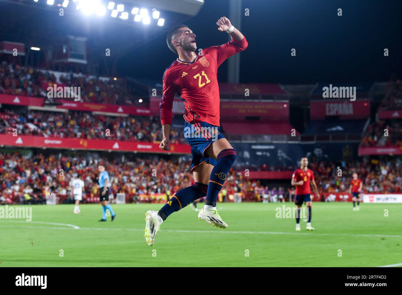 Granada, Spain. 12th Sep, 2023. Ferran Torres of Spain celebrates ...