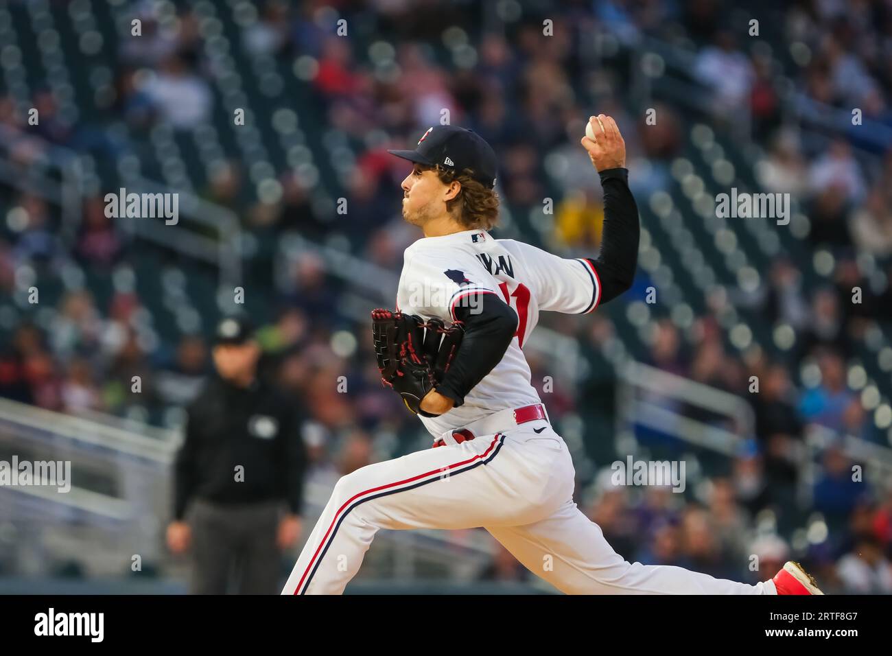 Joe ryan (twins) hi-res stock photography and images - Alamy
