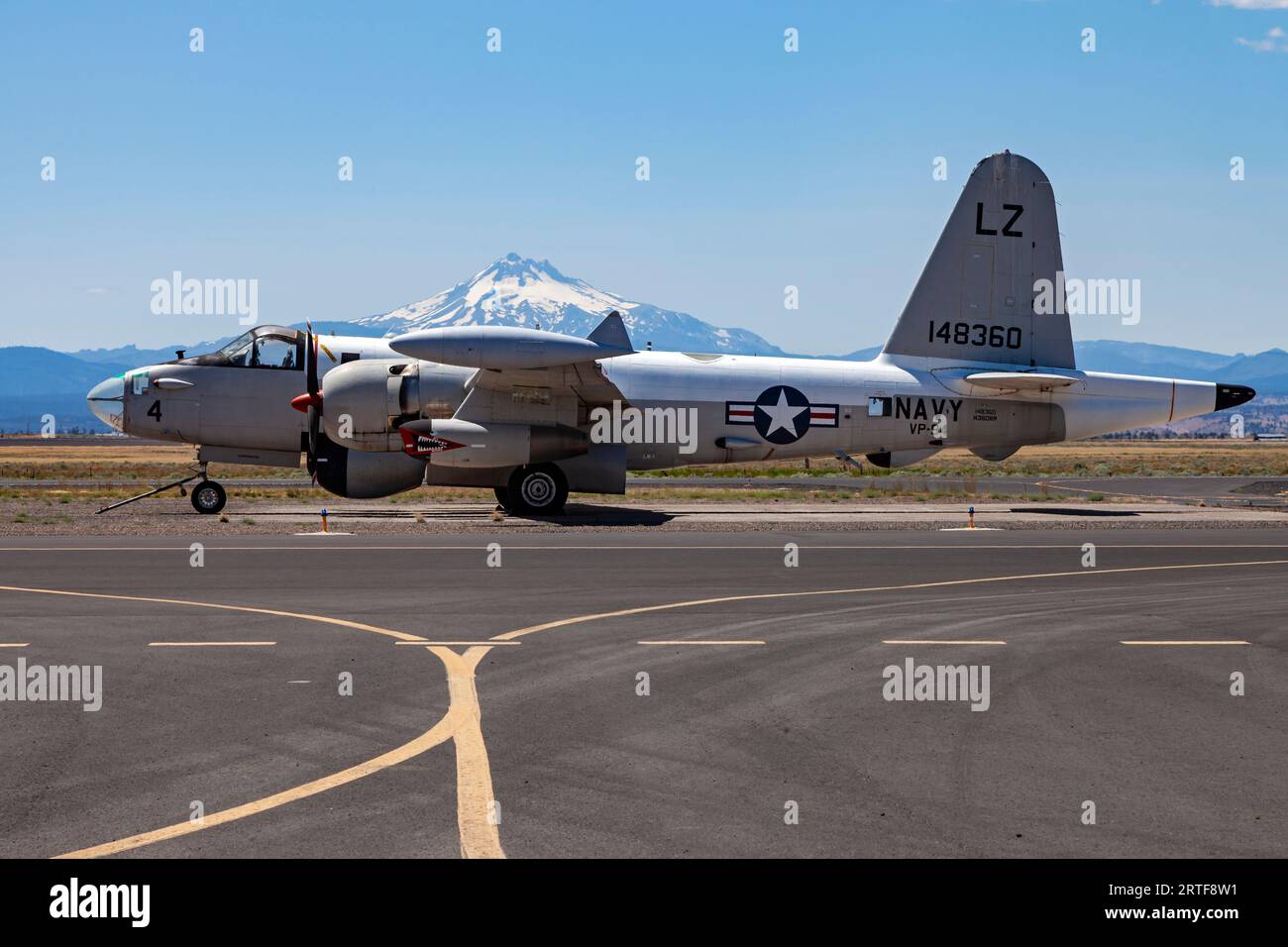 Lockheed SP-2H Neptune sits on the ramp in Madras, Oregon. The Neptune ...