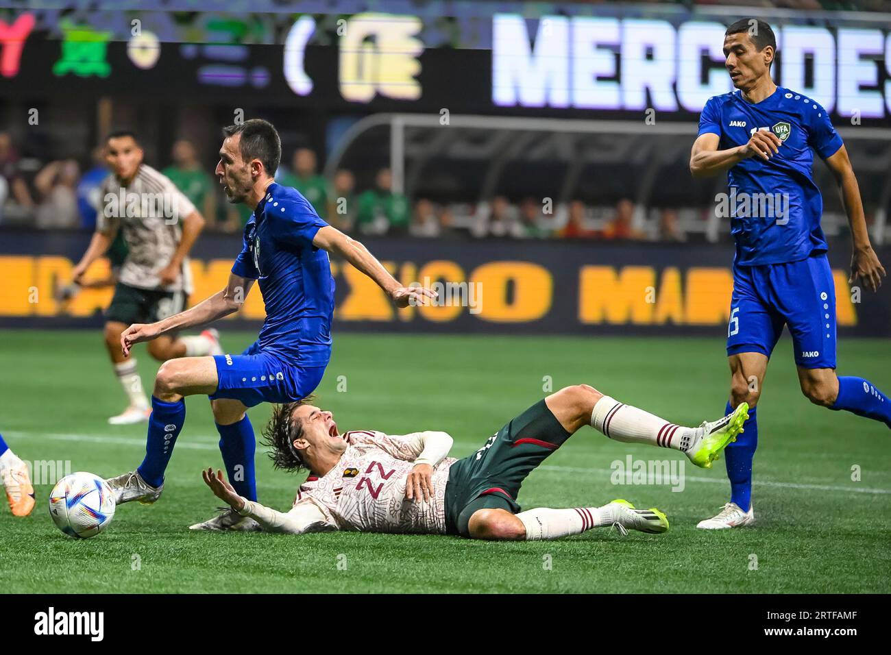 ATLANTA, GA - SEPTEMBER 12: Mexico Defender Víctor Guzmán (22) is ...
