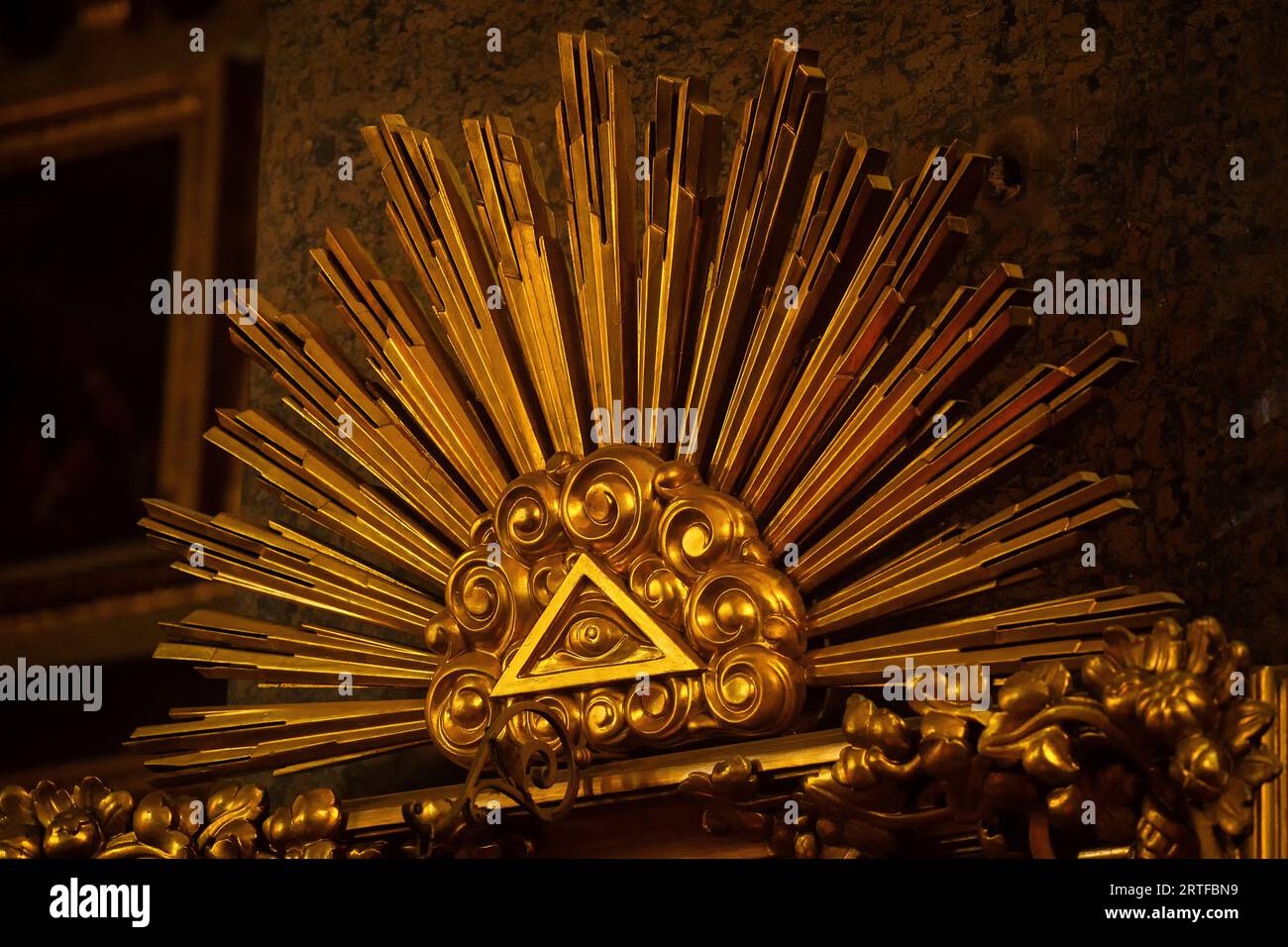 Masonic symbol of the all-seeing eye seen at Kazan Cathedral. On ...
