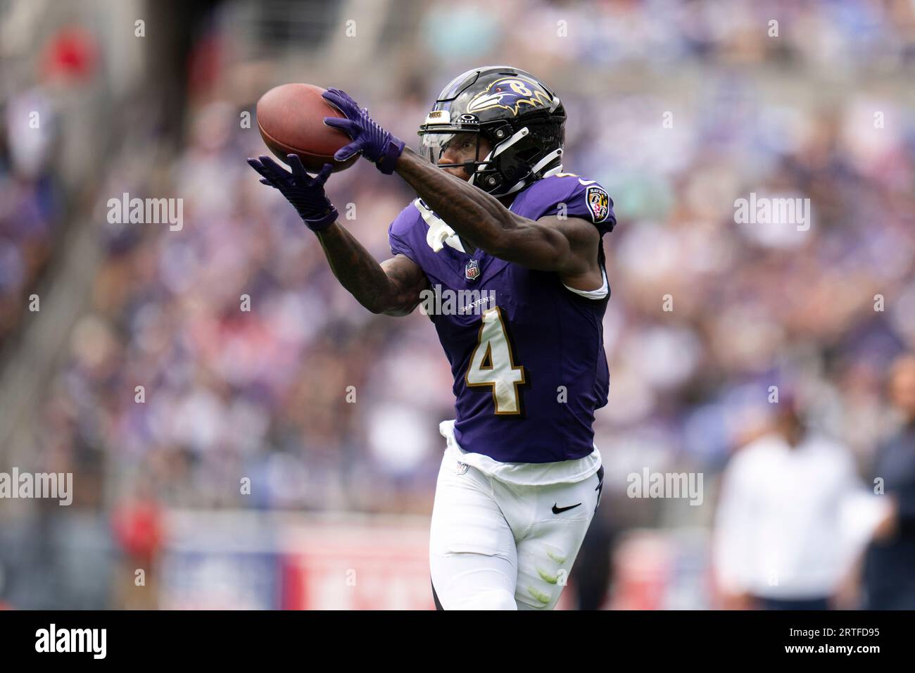 Baltimore Ravens wide receiver Zay Flowers makes a catch during the ...