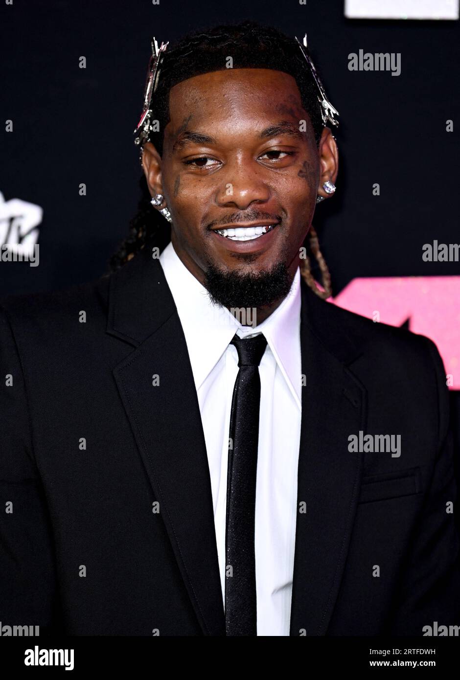 Offset hi-res stock photography and images - Alamy