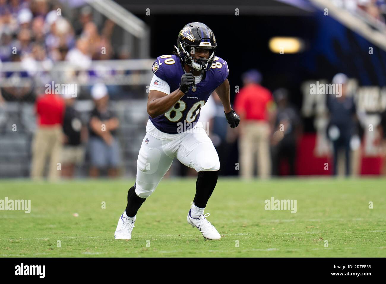 Baltimore Ravens tight end Isaiah Likely runs a route during the second ...