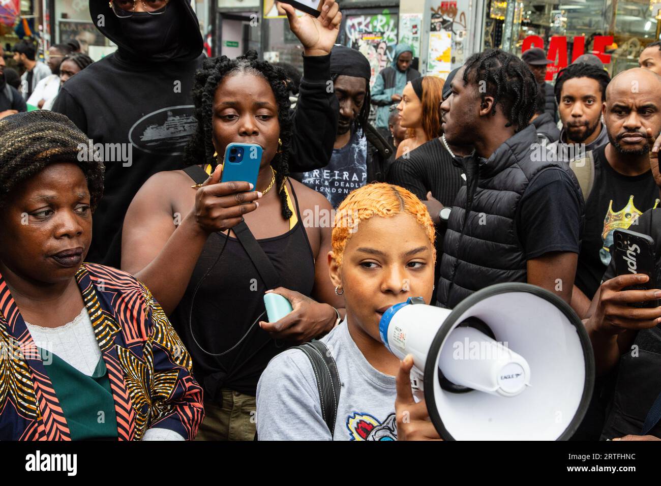 Edilenny douteo hi-res stock photography and images - Alamy