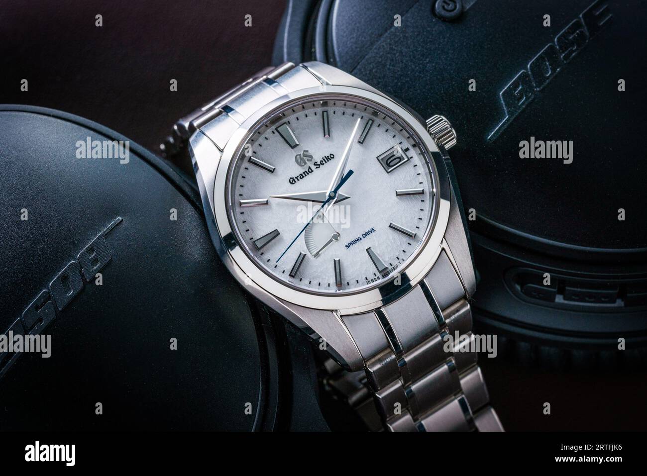 Grand Seiko Snowflake SBGA211 Stock Photo - Alamy