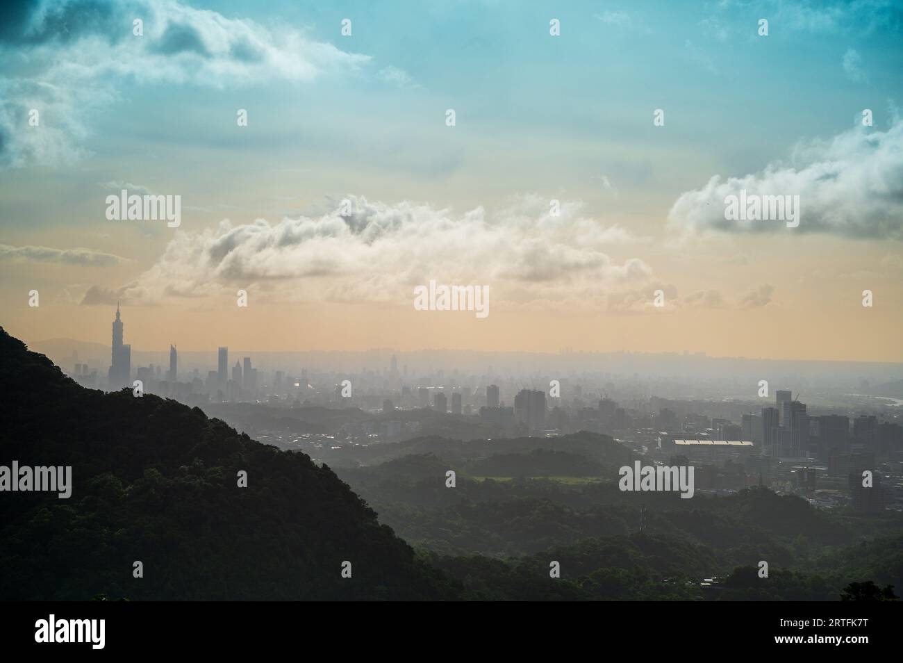 Dreamlike shapes hi-res stock photography and images - Alamy