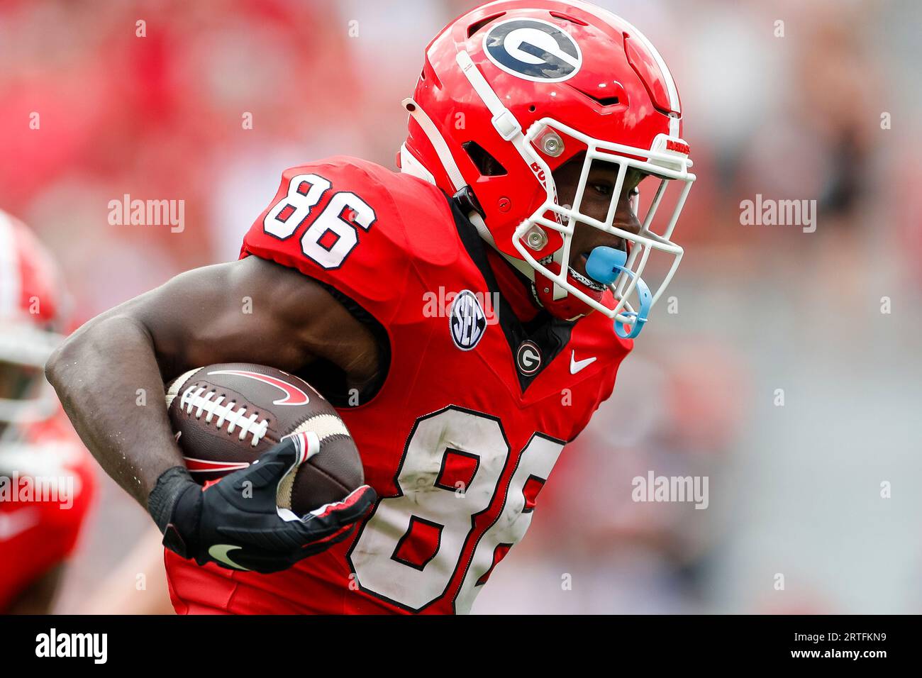 Georgia Bulldogs wide receiver Dillon Bell (86) runs for a touchdown in ...