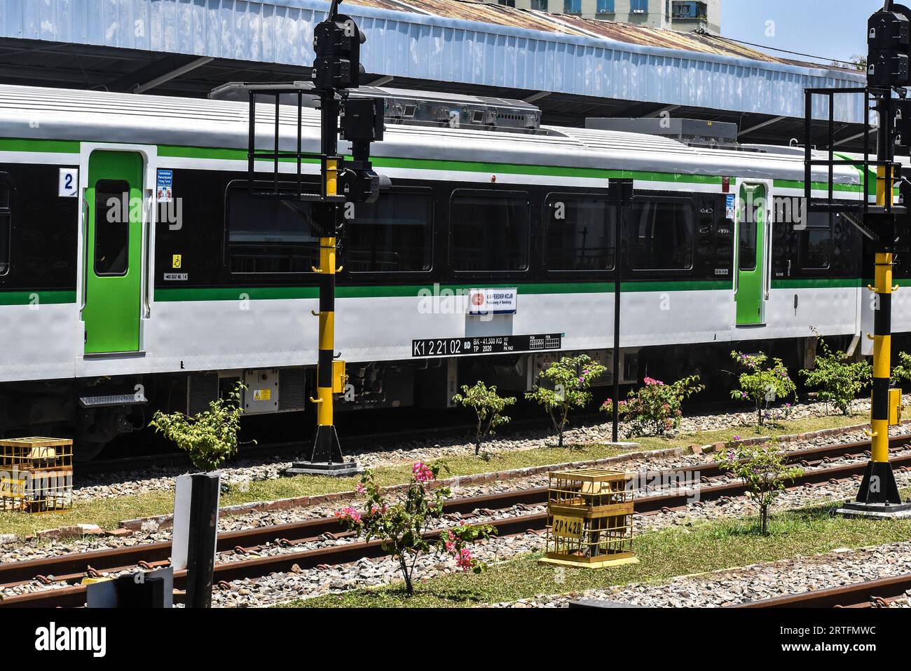 Jakarta bandung train hi-res stock photography and images - Alamy