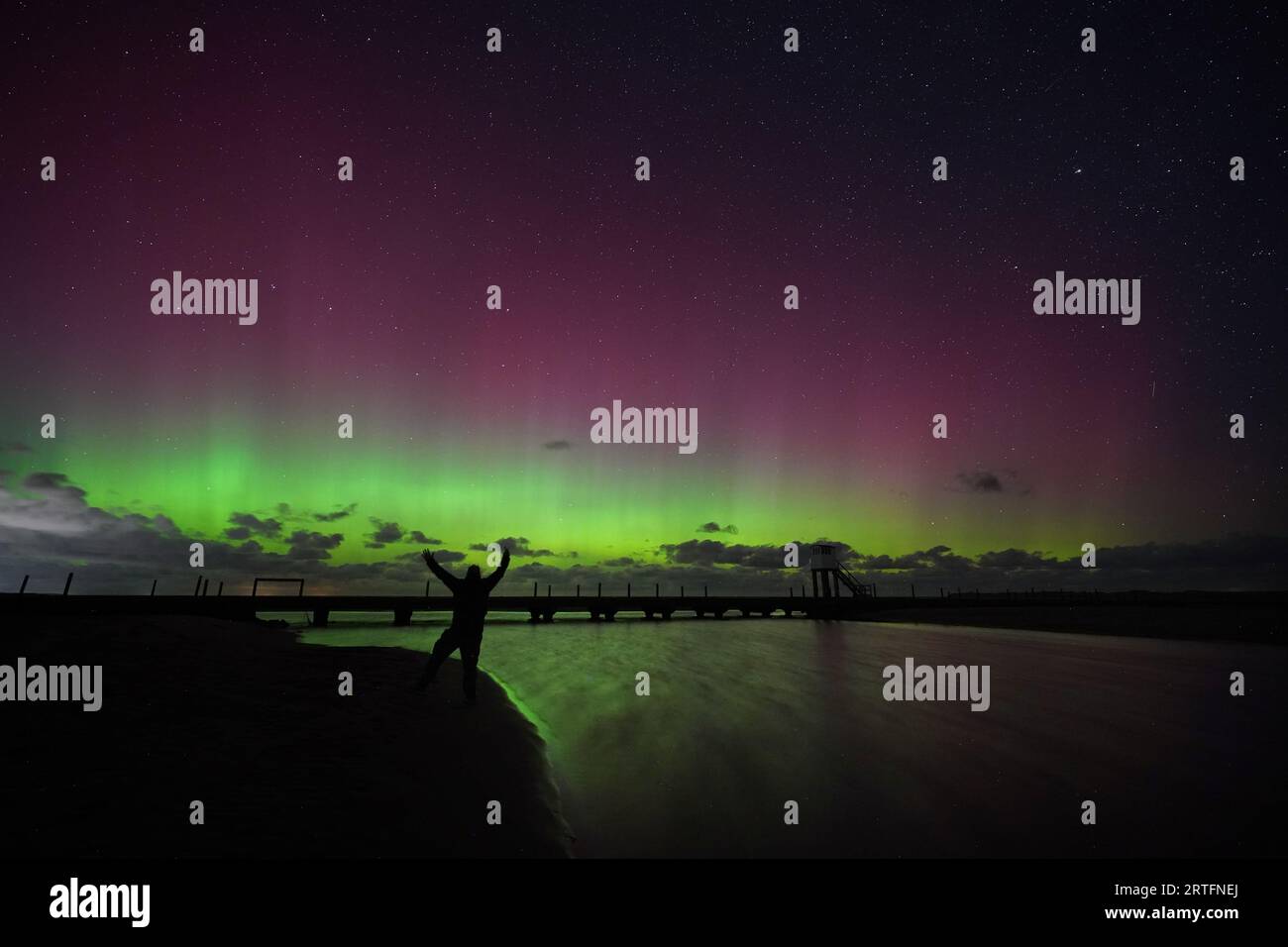 A stunning show of the Northern lights over the refuge hut on the Holy ...