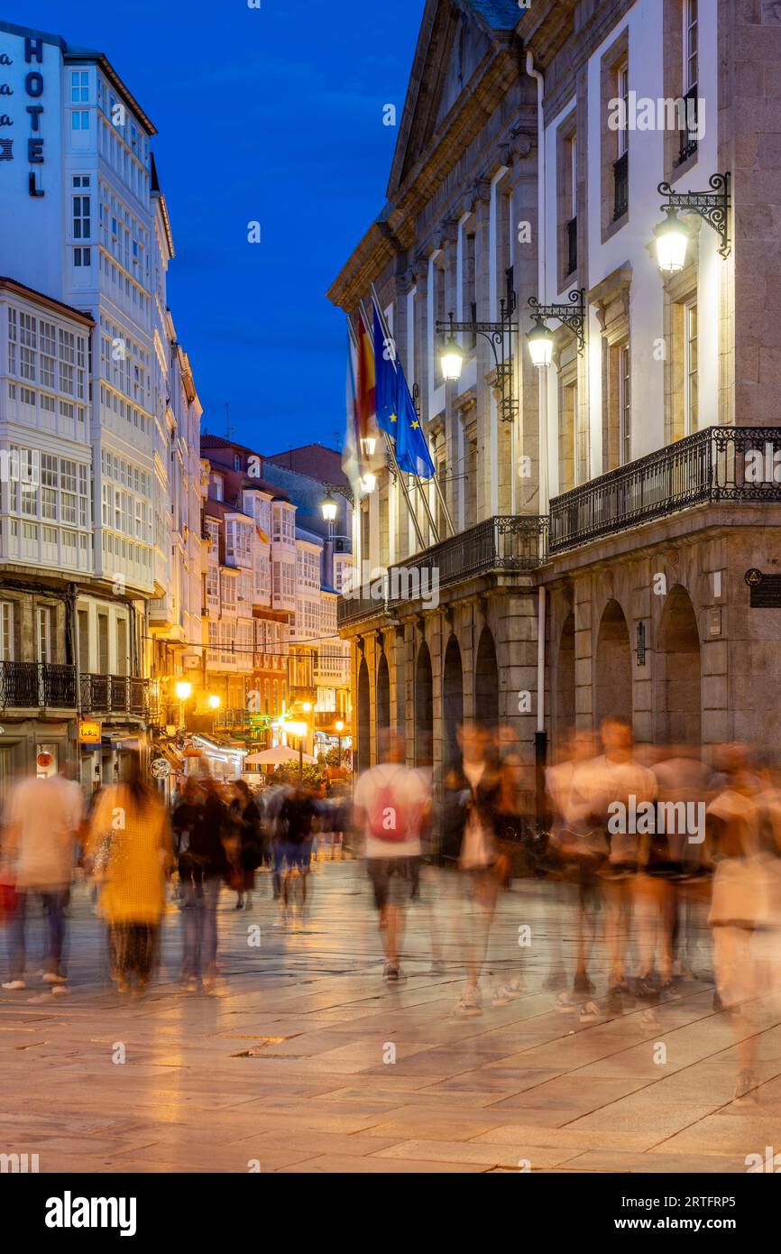 Pedestrian street at night hi-res stock photography and images - Alamy