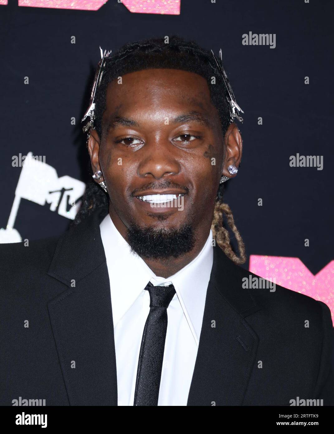 Offset rapper hi-res stock photography and images - Alamy