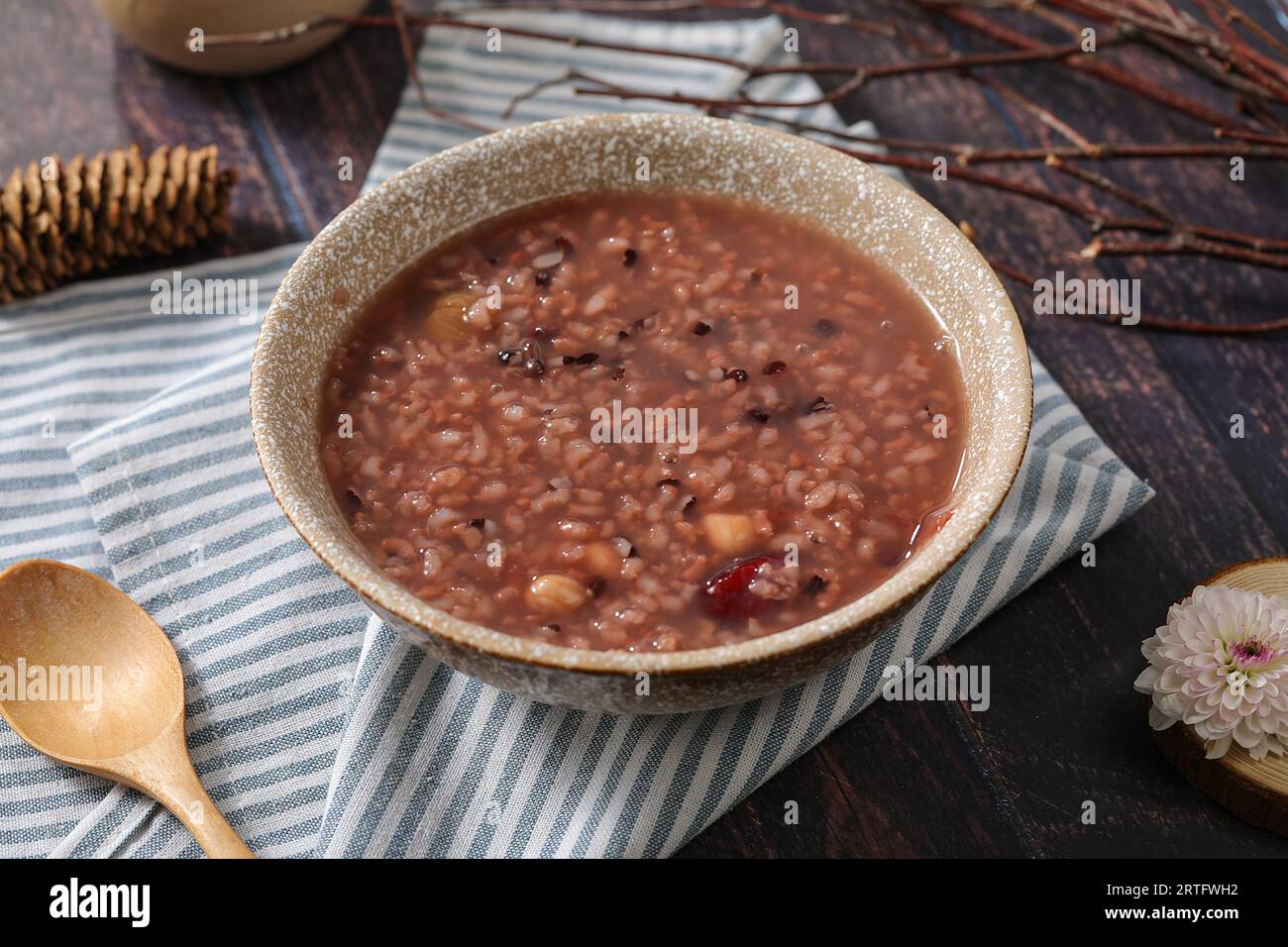 Traditional chinese rice pudding hi-res stock photography and images ...