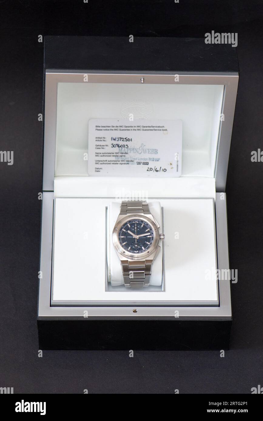 IWC Ingenieur AMG IW372501 Box Set Stock Photo - Alamy