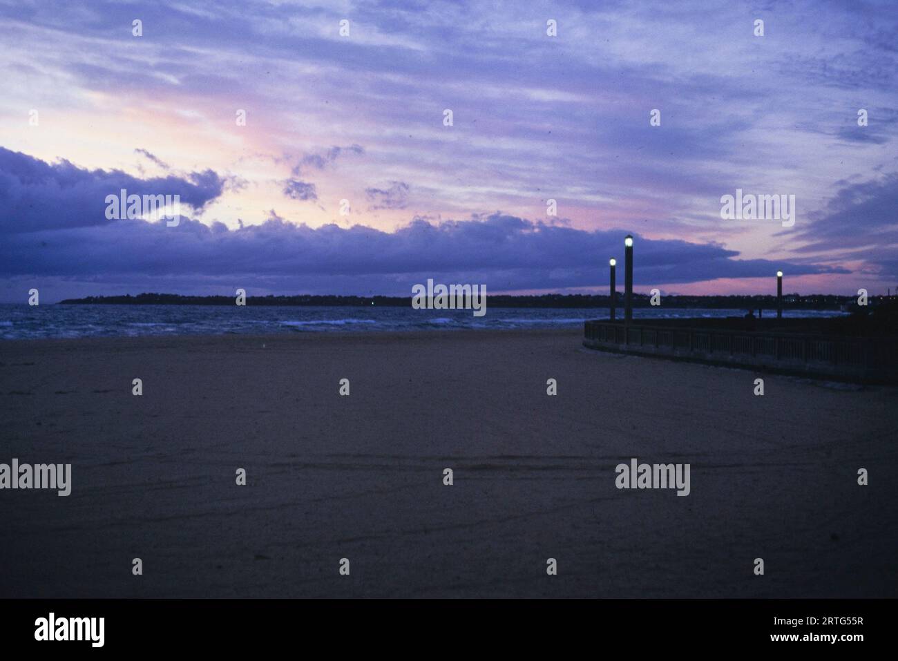 Melbourne, Australia December 1999: Historic view of Melbourne's ...