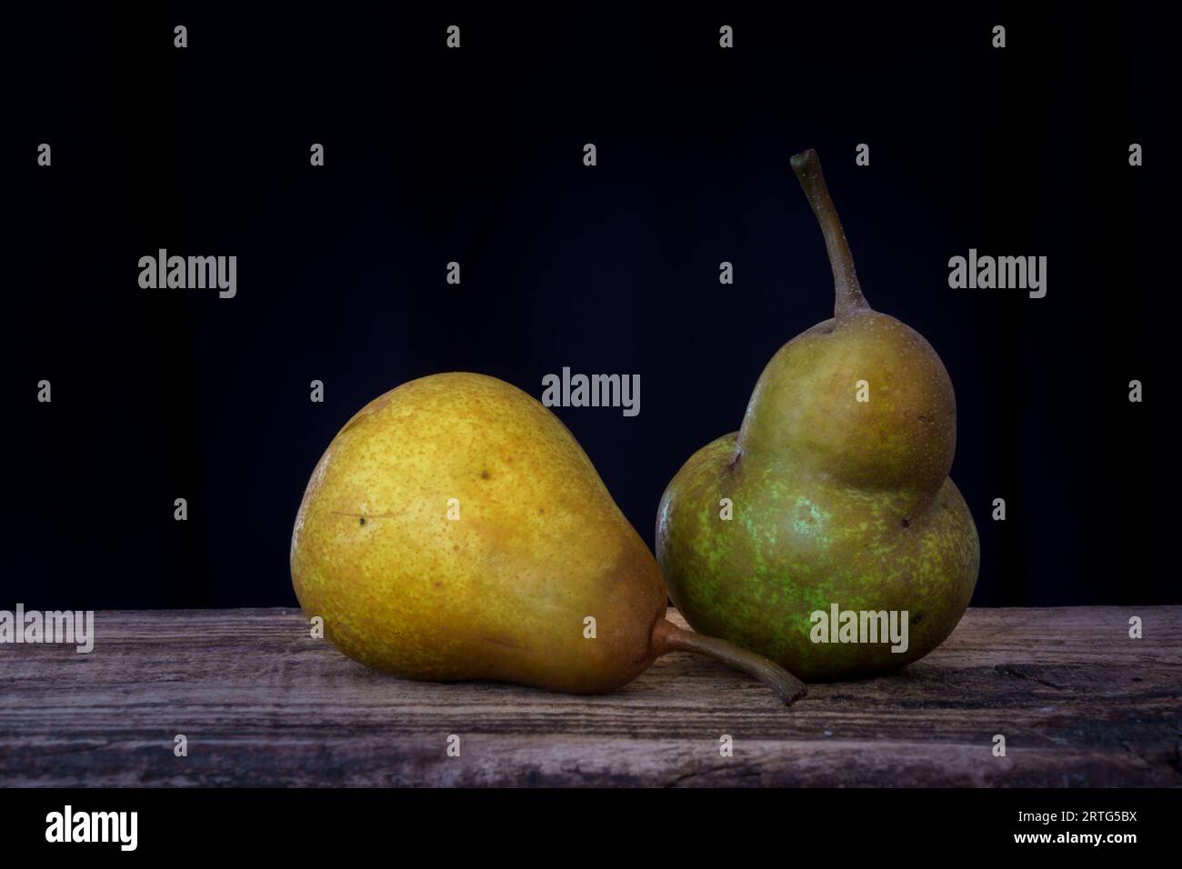 Deformed pears hi-res stock photography and images - Alamy