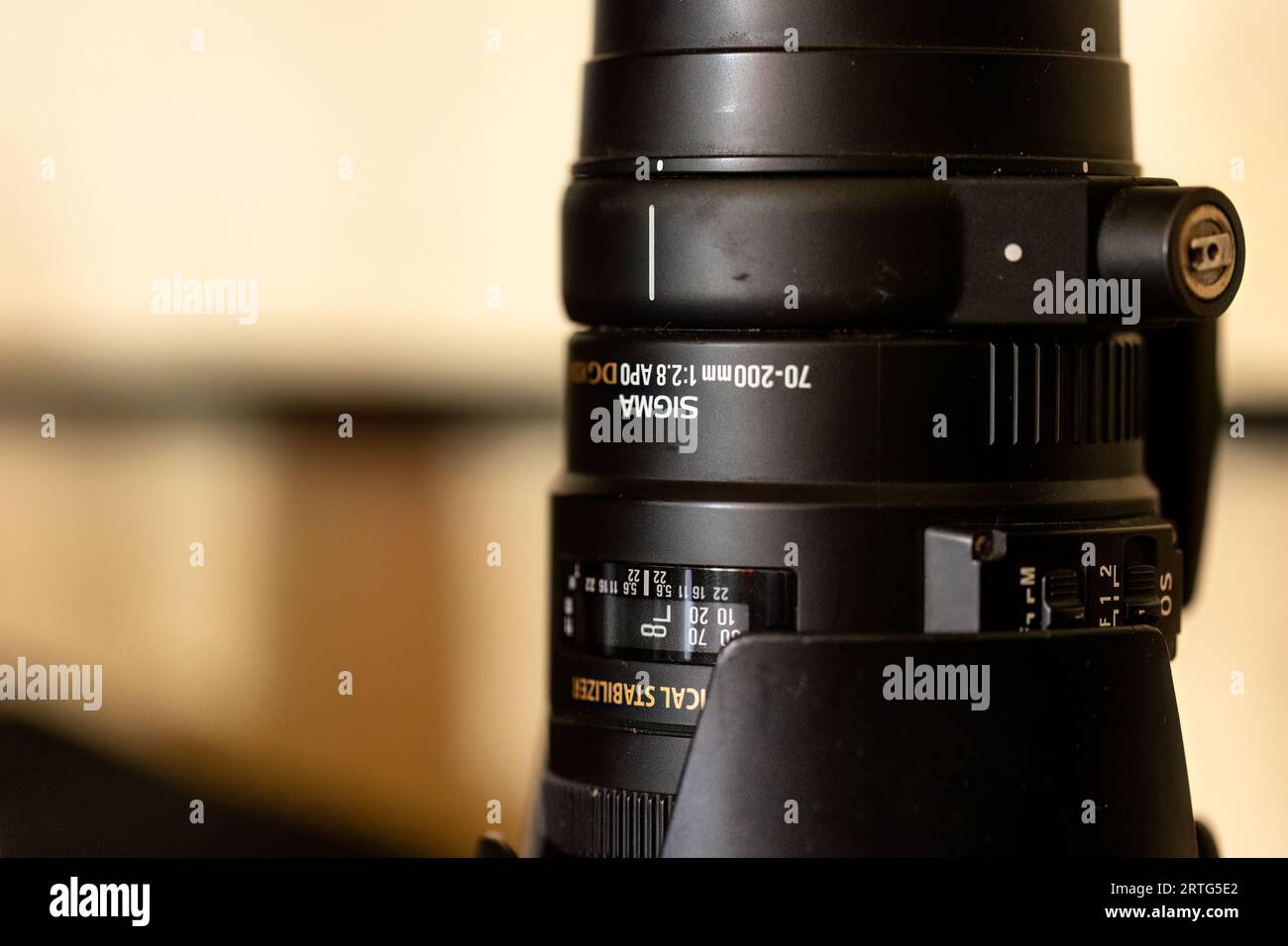 Zooming precision hi-res stock photography and images - Alamy