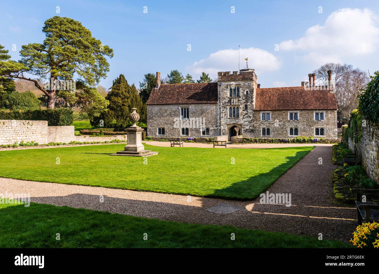 Ightham mote hi-res stock photography and images - Alamy
