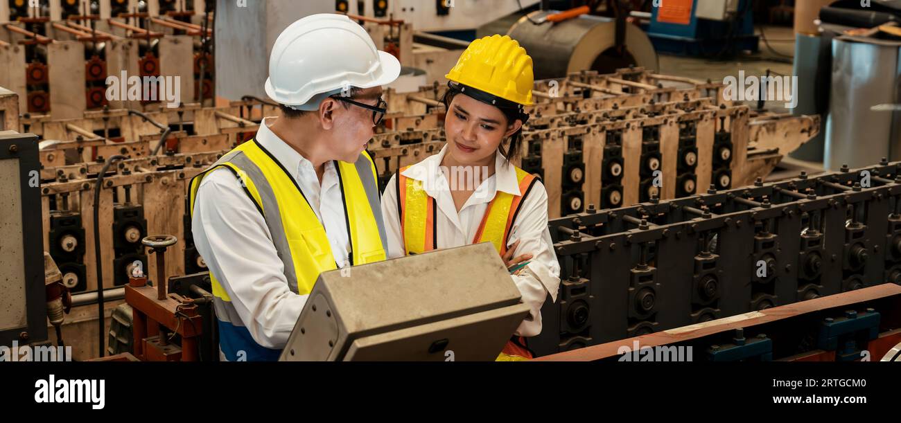 Forming machine hi-res stock photography and images - Alamy