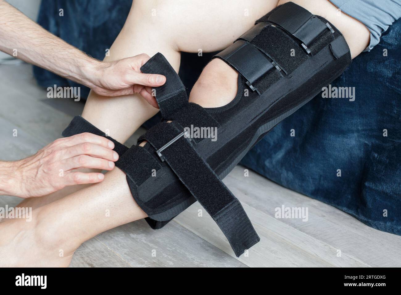 Pain recovery car hi-res stock photography and images - Alamy