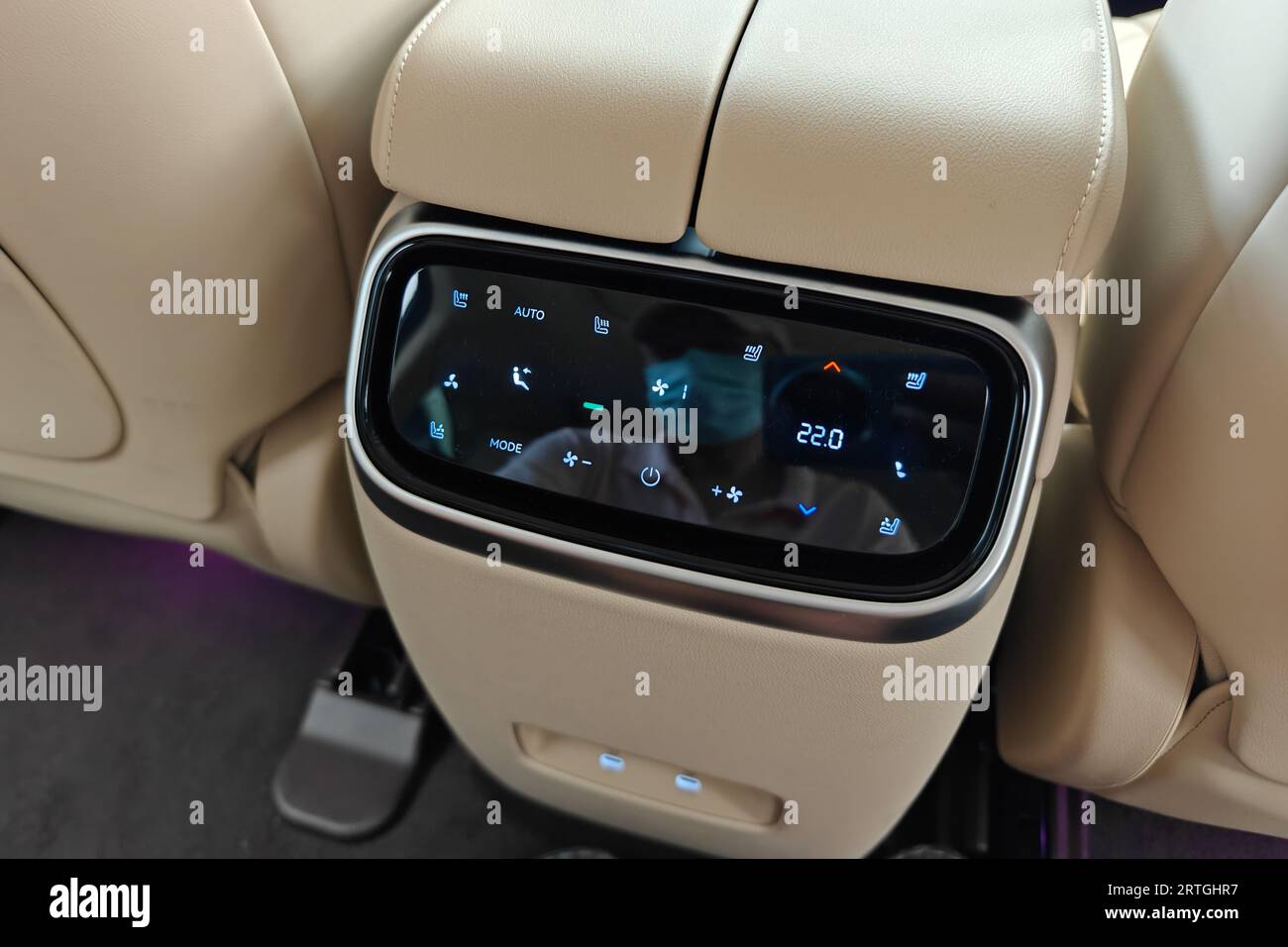 SHANGHAI, CHINA - SEPTEMBER 13, 2023 - Customers experience the newly ...