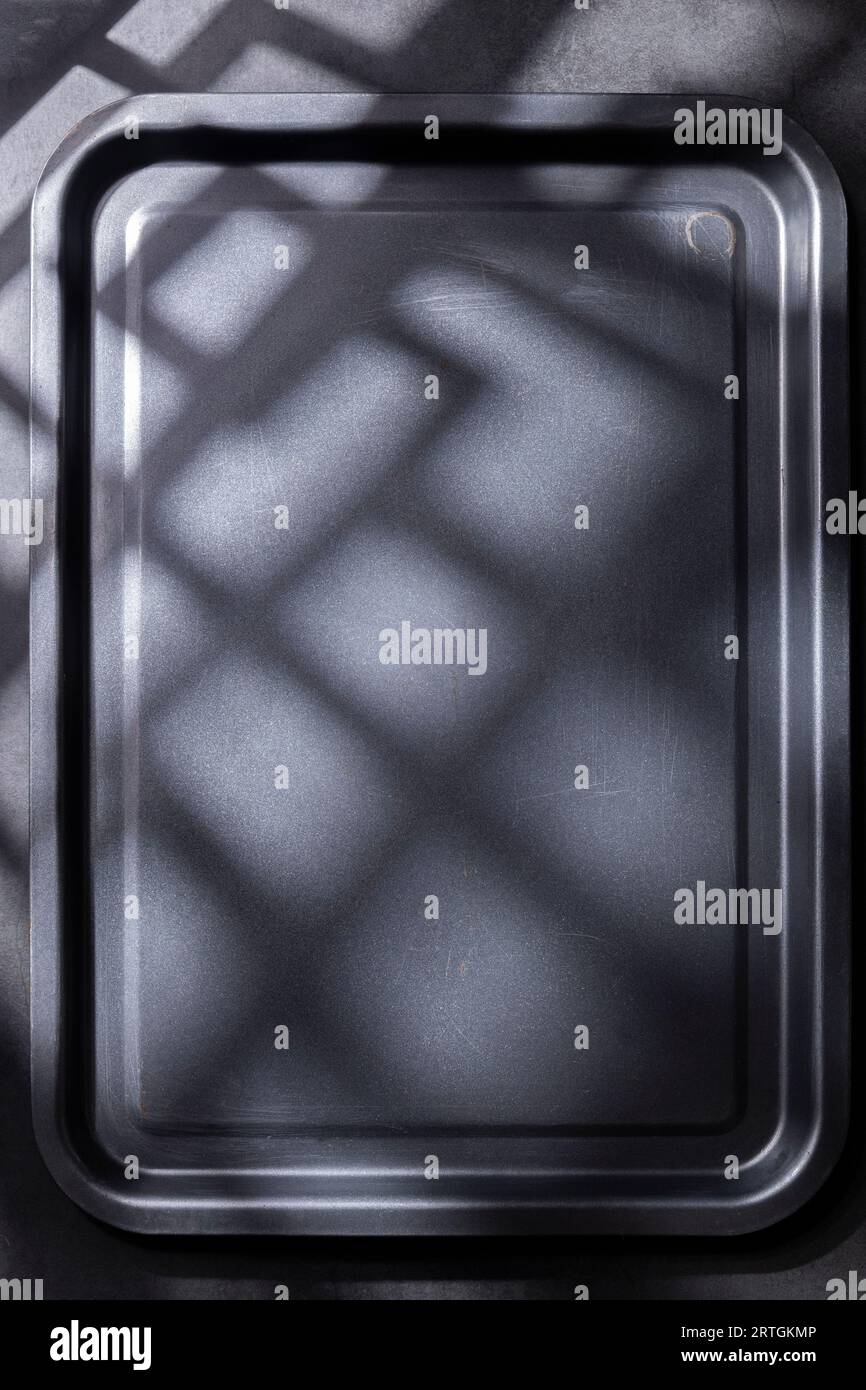 Gray tray hi-res stock photography and images - Alamy