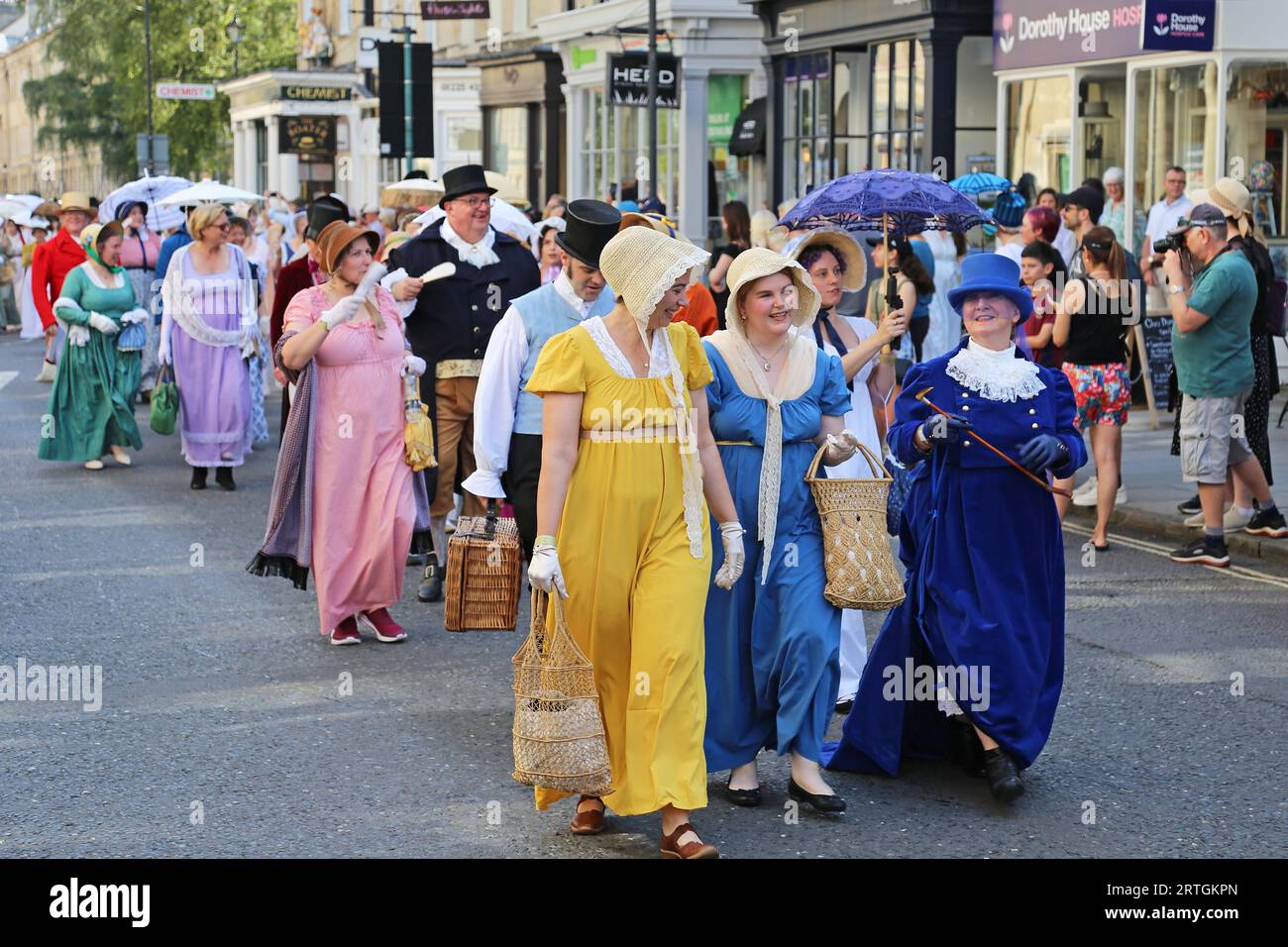 Grand Regency Costumed Promenade, Argyle Street, Jane Austen Festival ...