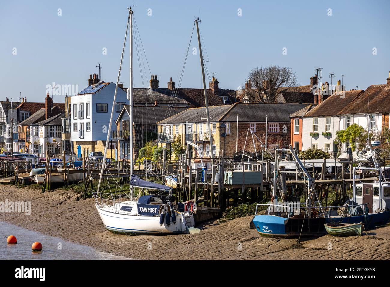 Wivenhoe quay hi-res stock photography and images - Alamy