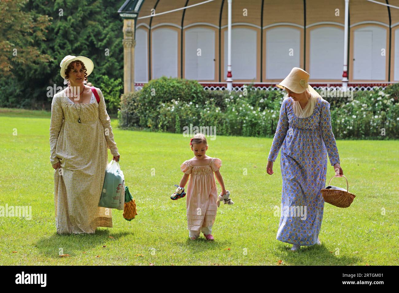 Regency Picnic, Jane Austen Festival 2023, Royal Crescent, Bath ...