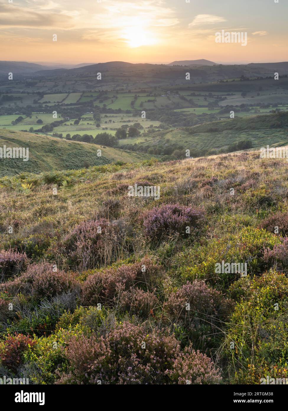 Beautiful and dramatic countryside in The Shropshire Hills aonb, Church ...