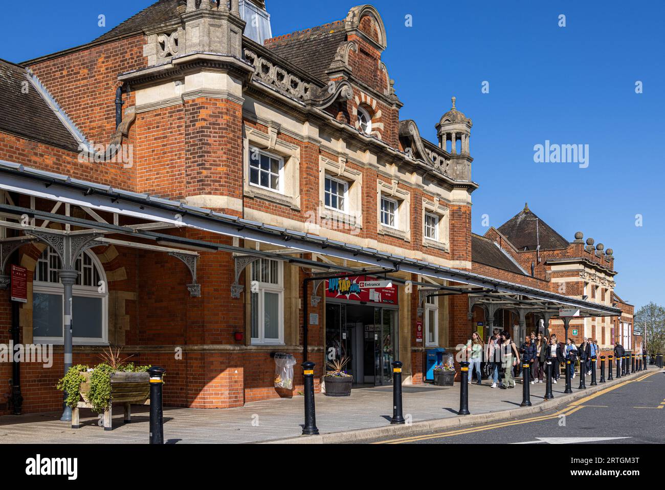Colchester station hi-res stock photography and images - Alamy