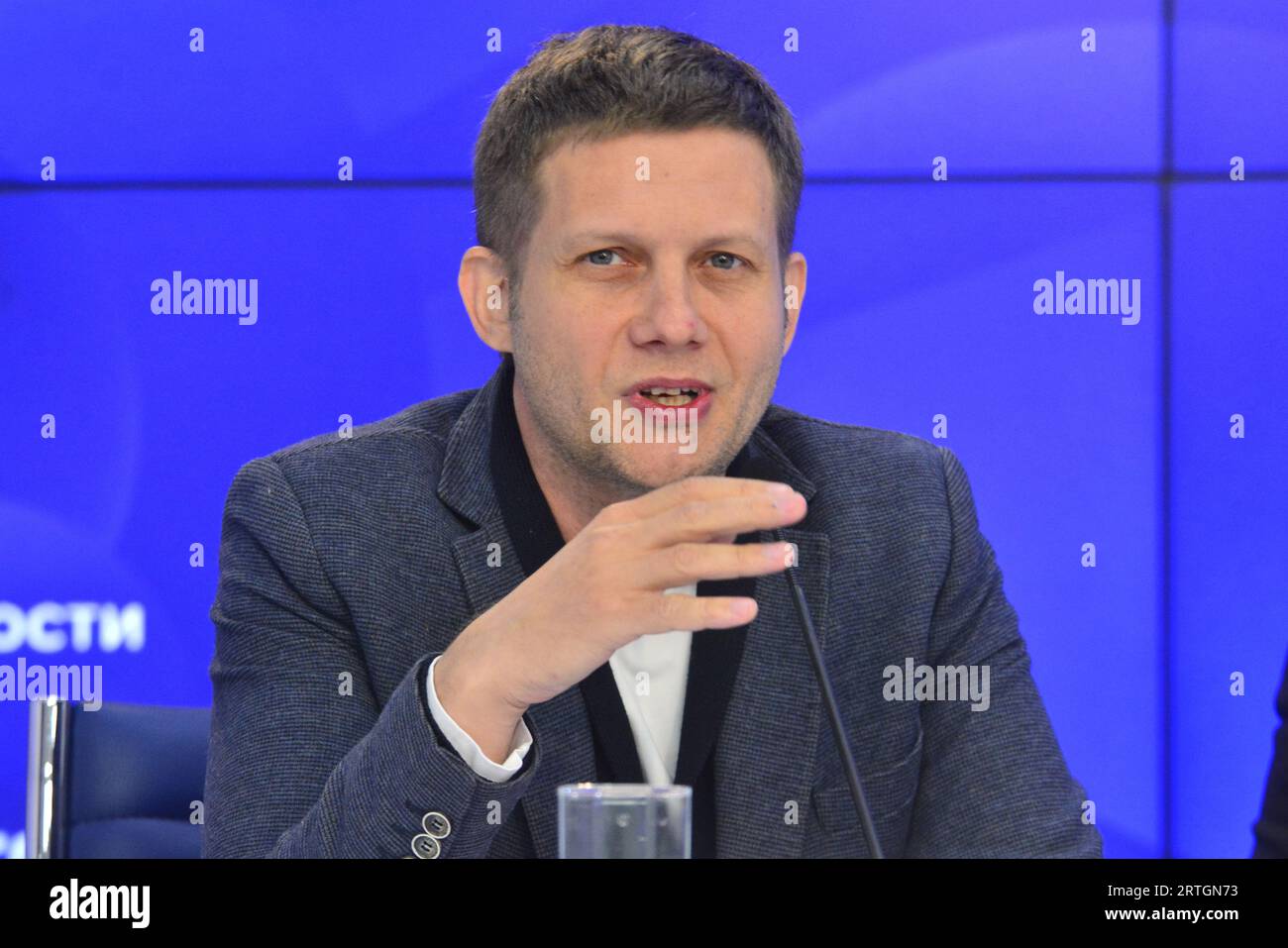 Press conference - presentation of the new season of the documentary ...