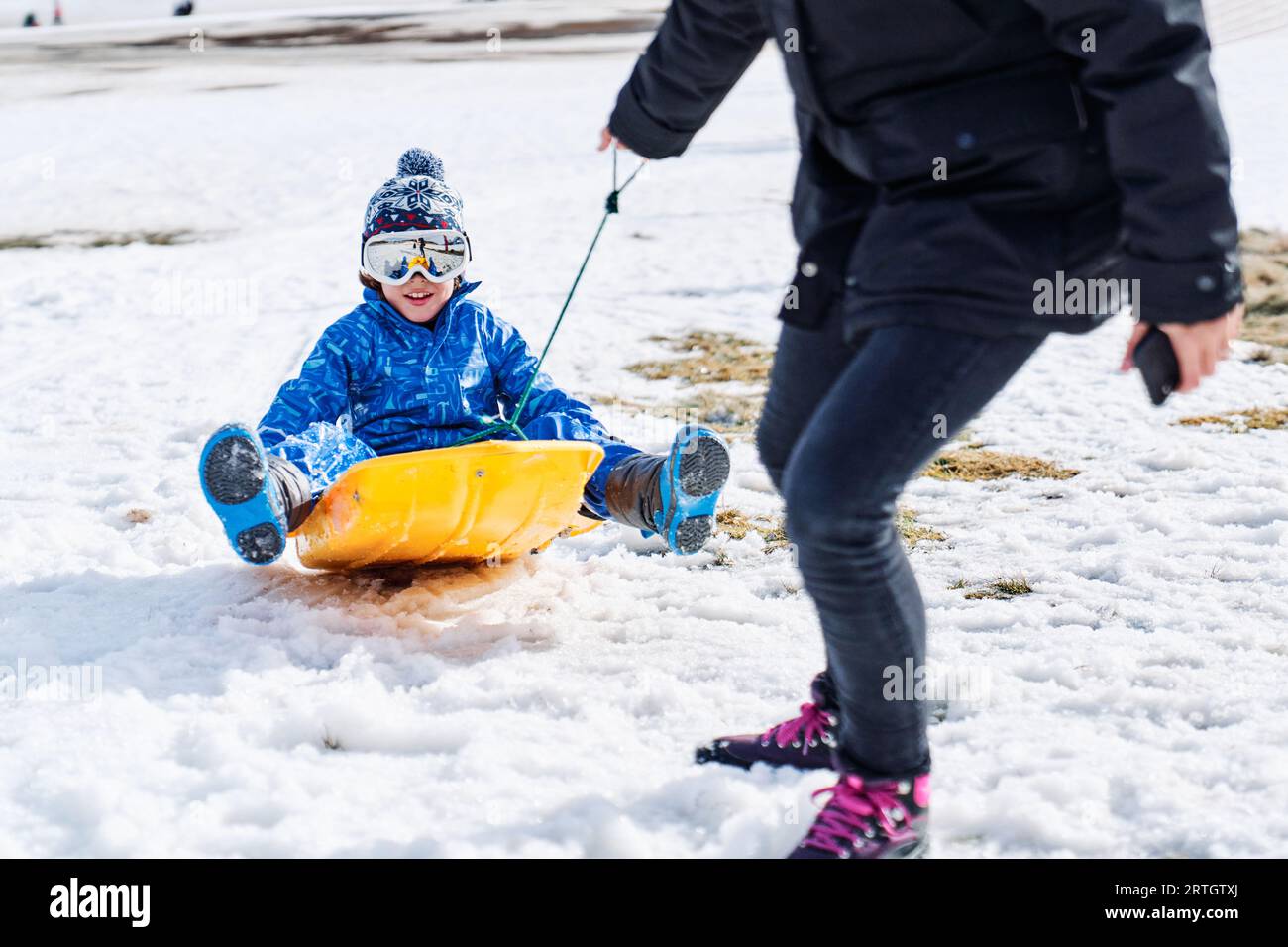 Woman and child with ski goggles hi-res stock photography and images ...
