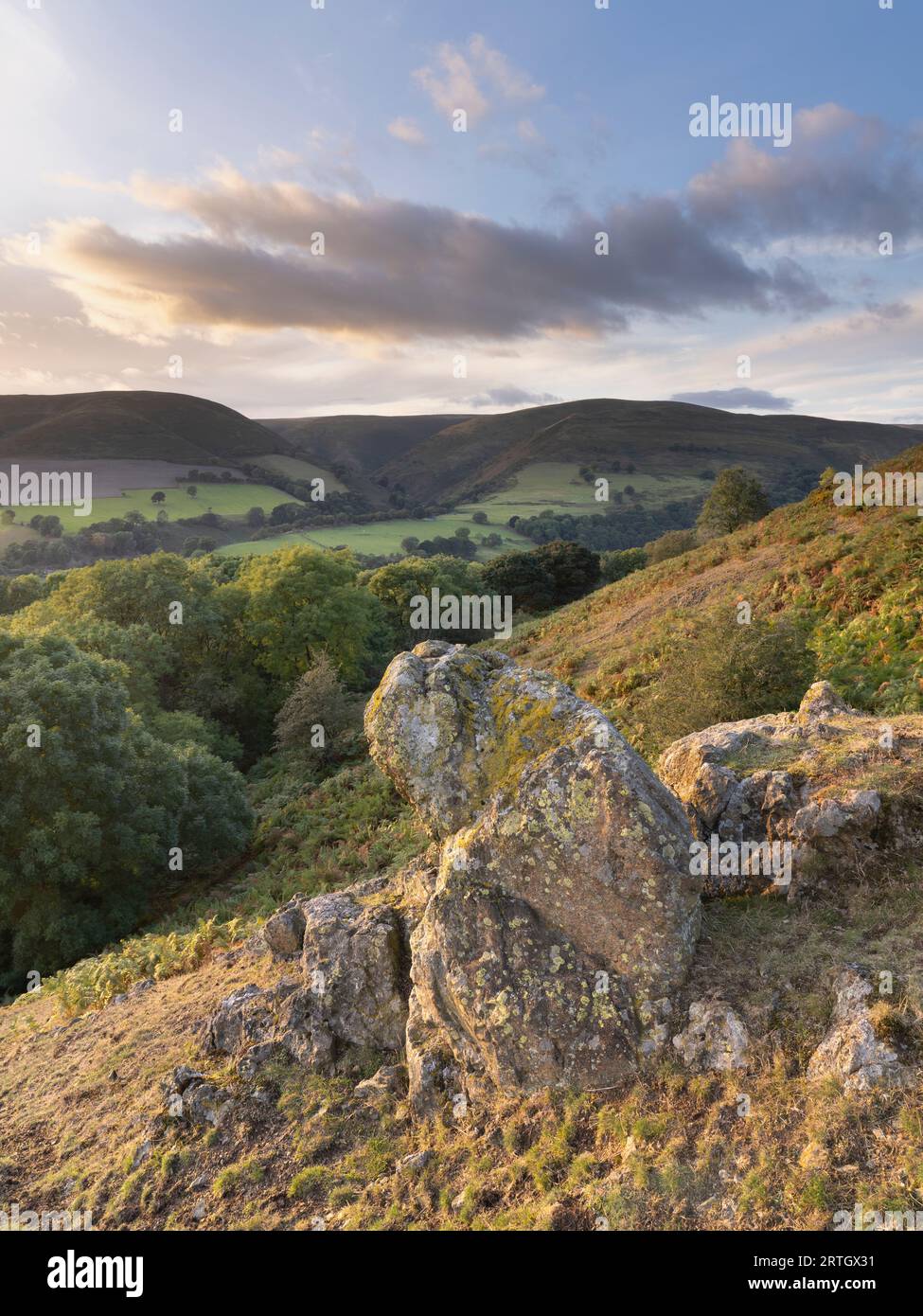 Beautiful and dramatic countryside in The Shropshire Hills aonb, Church ...