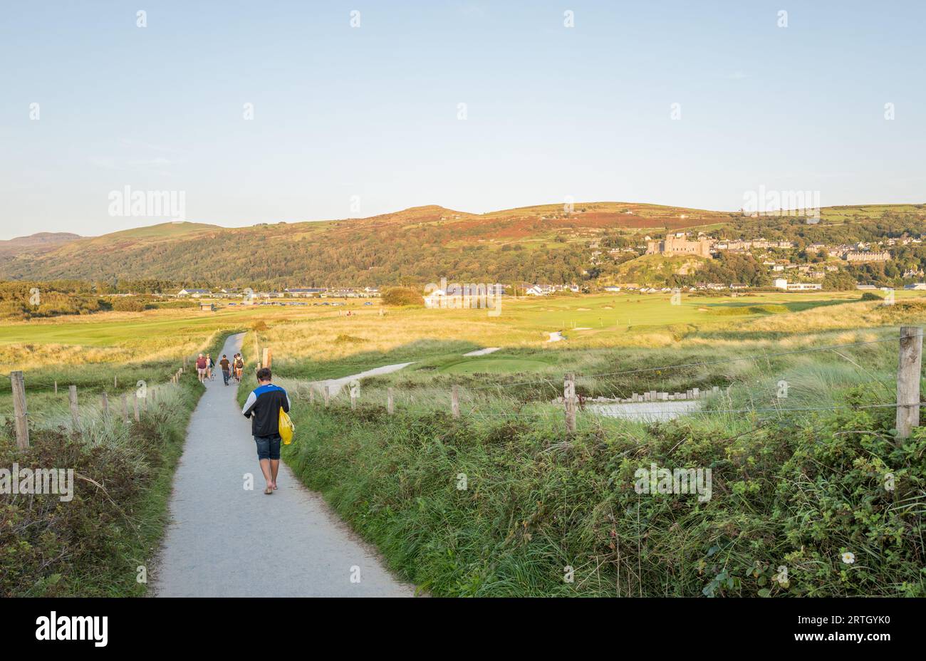 Public path leading from Harlech beach towards Harlech and the castle ...