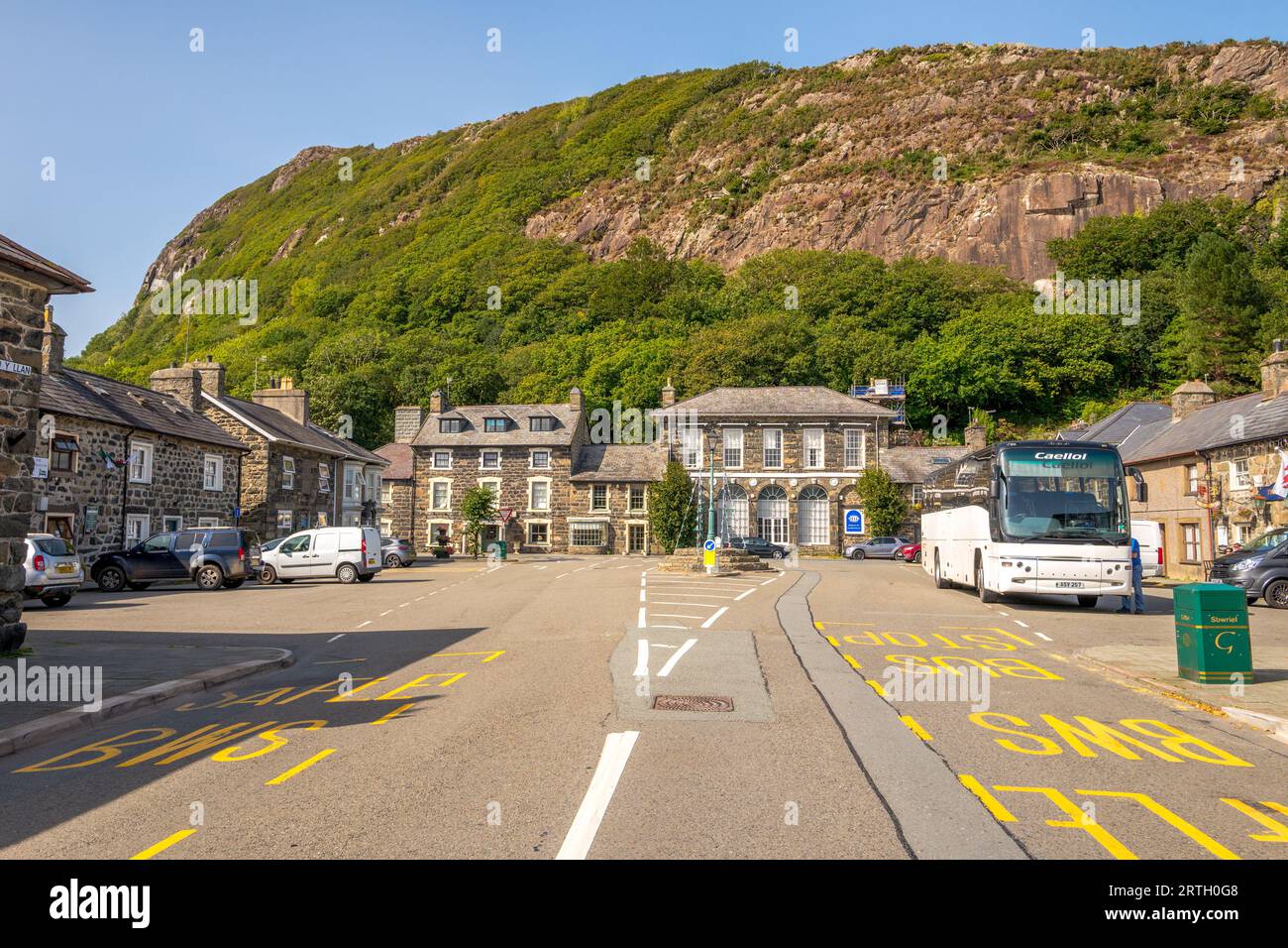 Tremadog (formerly Tremadoc) is a Welsh village in North Wales Stock ...