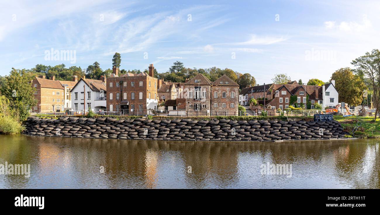 Beales work hi-res stock photography and images - Alamy