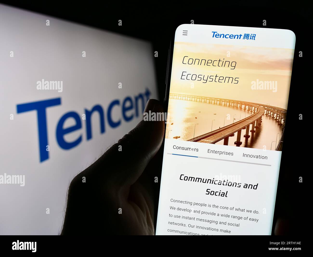 Tencent logo hi-res stock photography and images - Alamy