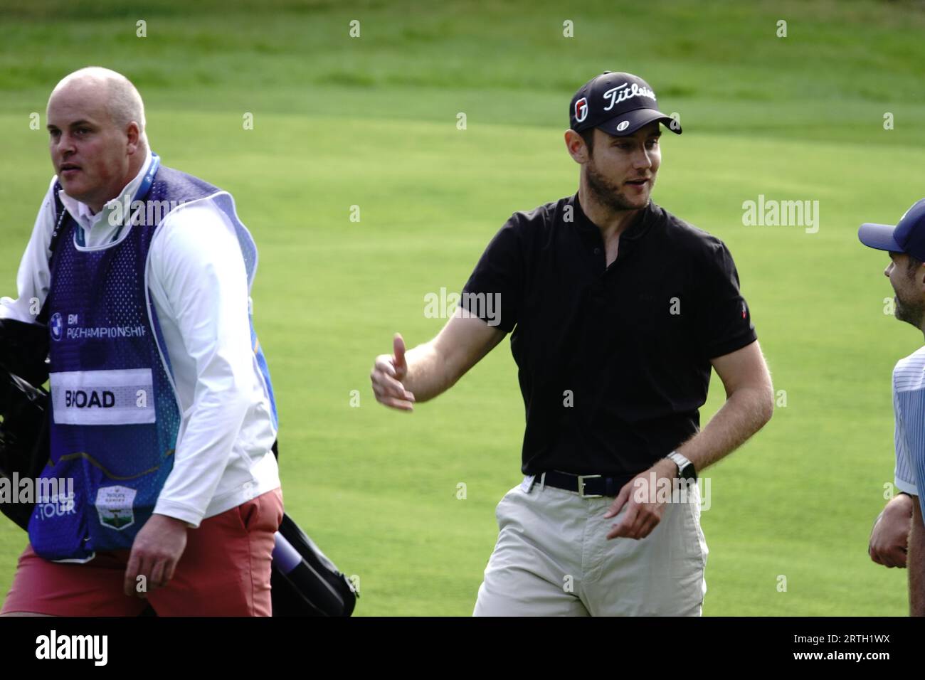 Wentworth, Surrey, UK. 13th Sep, 2023. Stuart Broad shows Jimmy ...