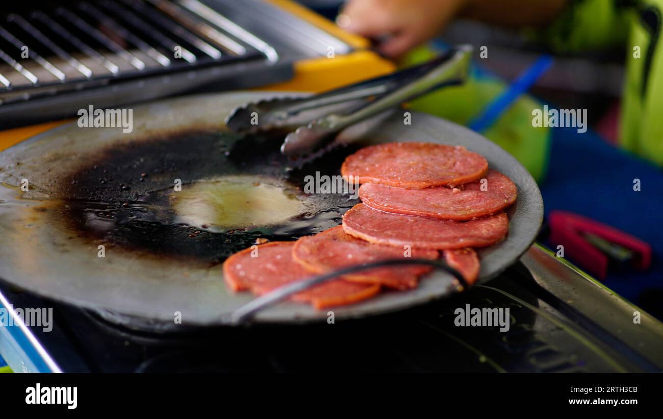 Big grill hi-res stock photography and images - Alamy