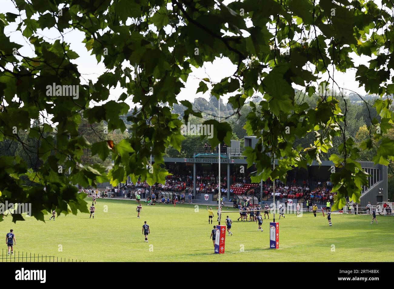 Pontypool rfc hi-res stock photography and images - Alamy