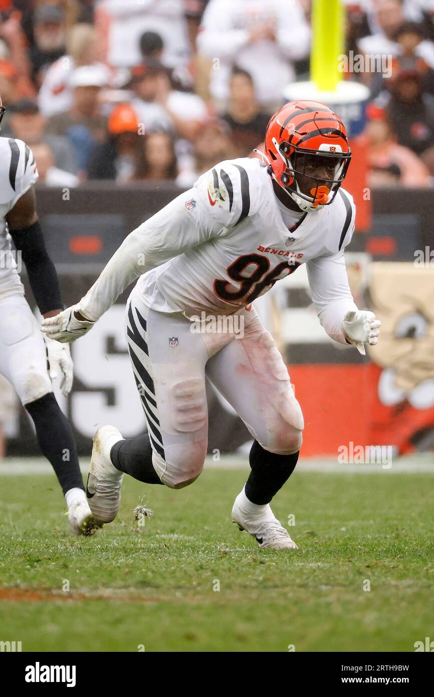 Cincinnati Bengals defensive end Cam Sample (96) runs off of the line ...