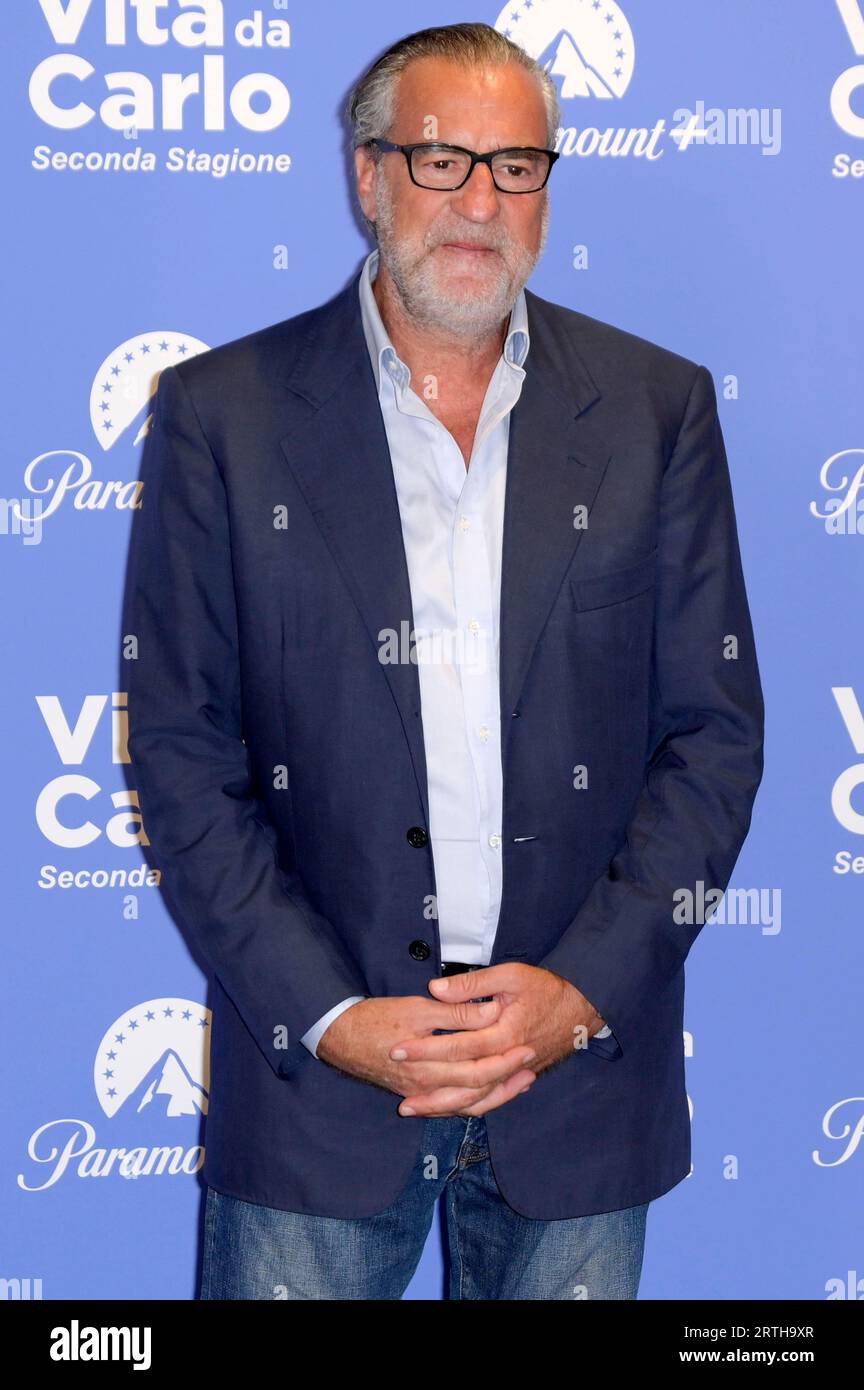 Max Tortora beim Photocall zur 2. Staffel der Paramount+ Serie 'Vita da ...