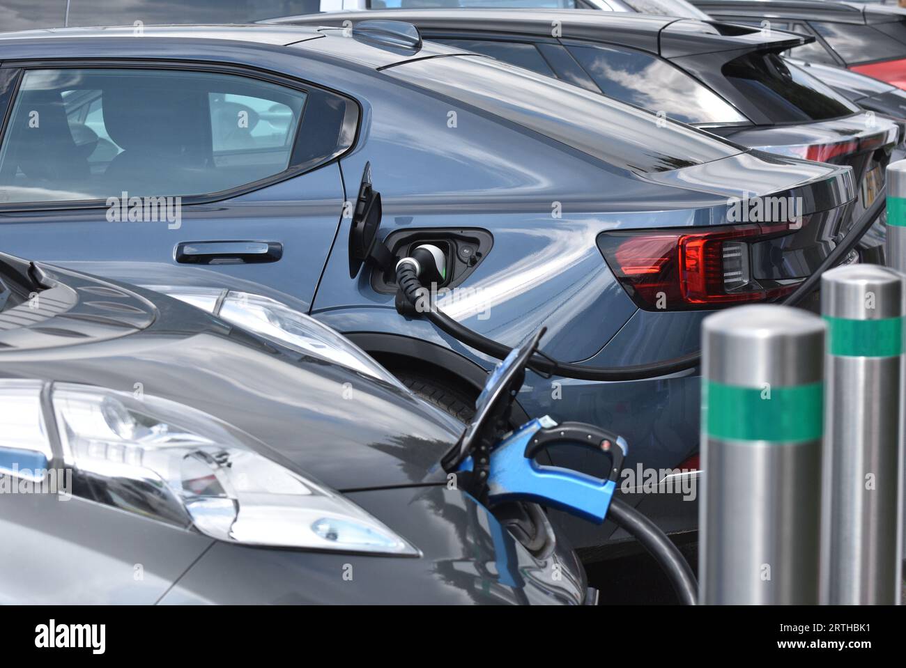 Row of charging evs hi-res stock photography and images - Alamy