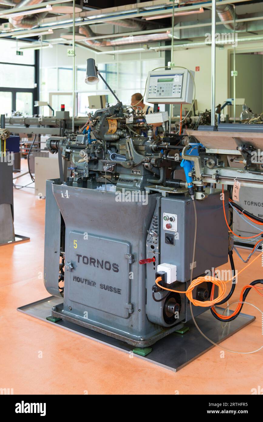 Manufacture visit in Switzerland for a guided tour and explanation of ...