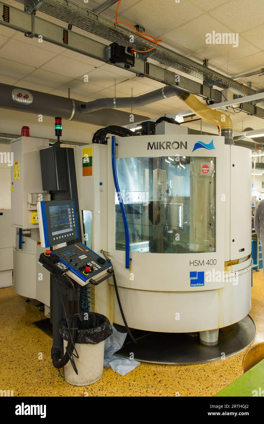 Manufacture visit in Switzerland for a guided tour and explanation of ...