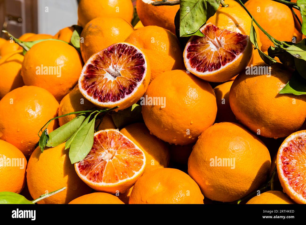Oranges on the market, orange on the market Stock Photo - Alamy
