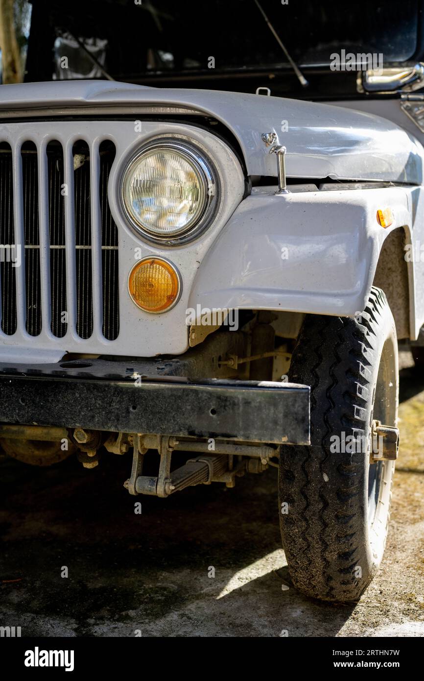 Grey front hi-res stock photography and images - Alamy