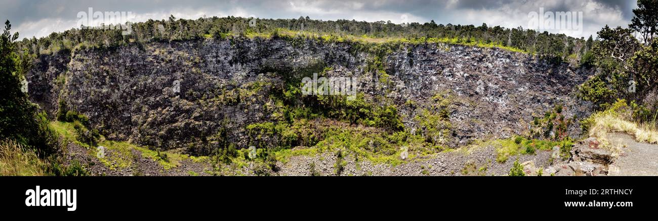 Puhimau Crater, an extinct volcanic crater on the Chain of Craters Road ...